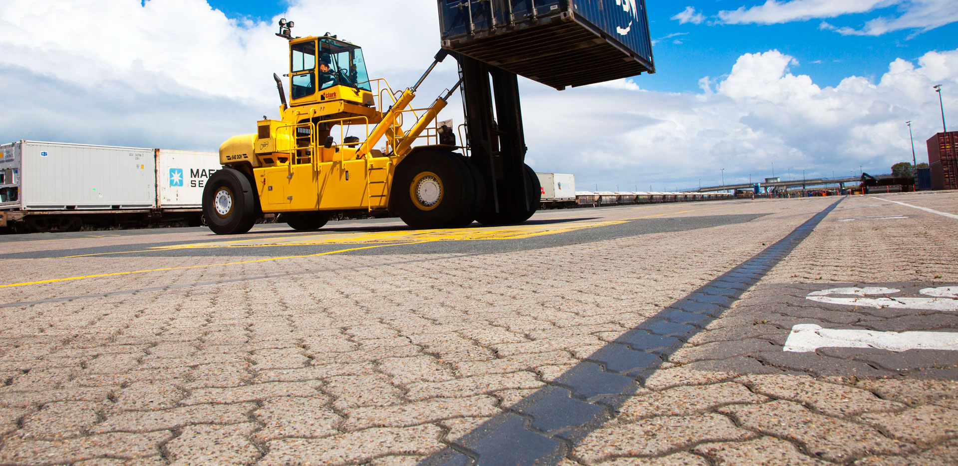 Brisbane Multimodal Terminal - Port of Brisbane - portbris.com.au
